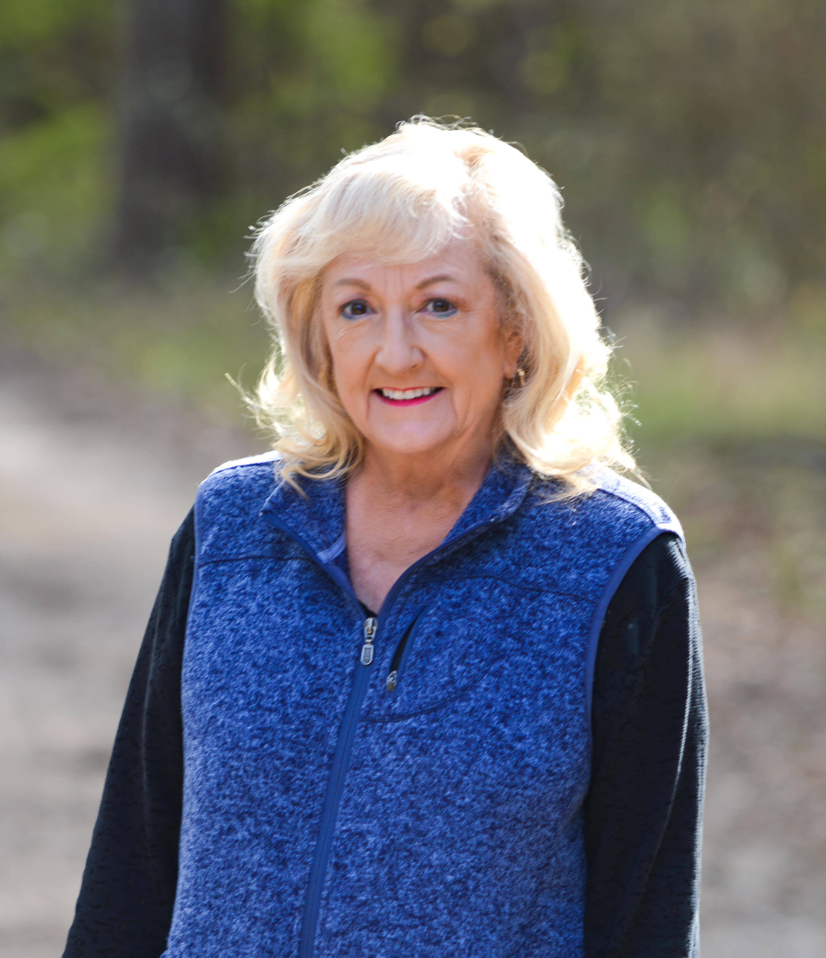 Interview with Author DeAnn Daley Holcomb – BookView Review